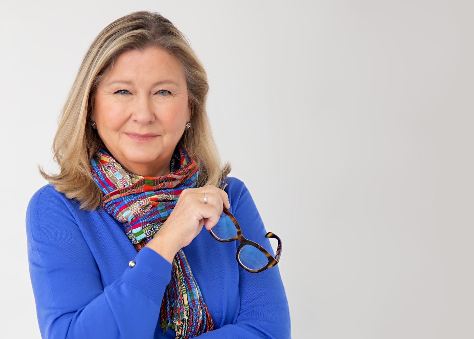 About the Author – Strong Girls Strong World
